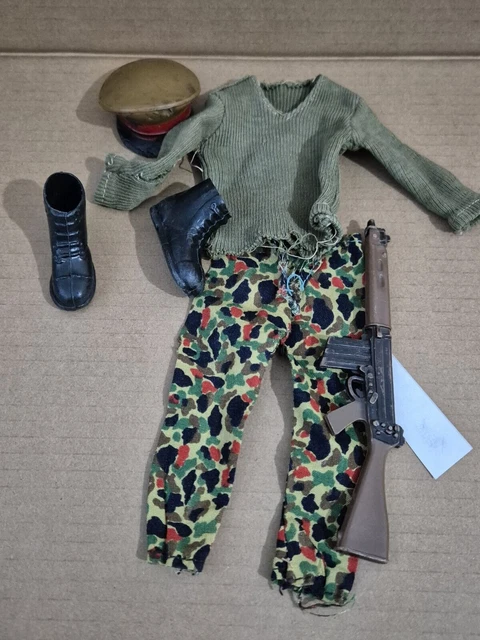 VINTAGE ACTION MAN Soldier Uniform, Commander Cap, Boots Gun ~1981 £4. ...