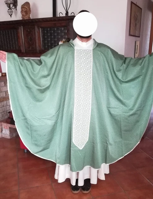 CASULA VERDE LITURGIA Paramenti Mitra Casula Pianeta Piviale Calice ...