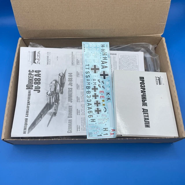 ZVEZDA JUNKERS JU-88 A-4 WWII German Bomber 1/72 Scale Model Kit 7282 ...