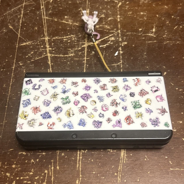 NEW NINTENDO 3DS Black Friday Console Pokémon Sprites Kisekae Cover ...
