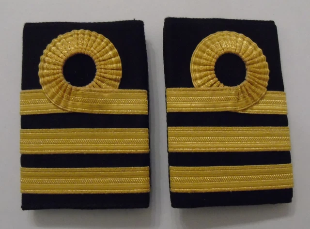 ROYAL NAVY COMMANDER Rank Slides Officer Epaulettes RN £9.99 - PicClick UK