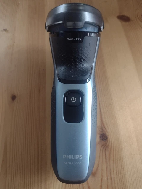 PHILIPS SERIES 3000 S3133 Electric Wet & Dry Shaver - With Recharging ...