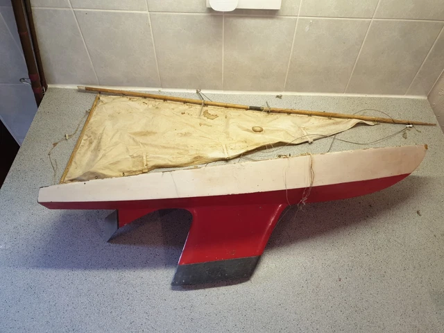 VINTAGE 1960S VERON Veronica wooden pond yacht Original and Rare 27 ...