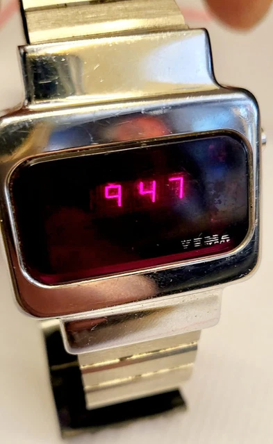 VINTAGE YEMA LED Working Red Digital Original Bracalet Watch EUR 130,00 ...