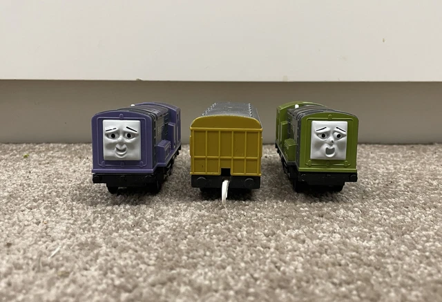 TOMY TRACKMASTER THOMAS And Friends Splatter And Dodge Motorised Trains ...