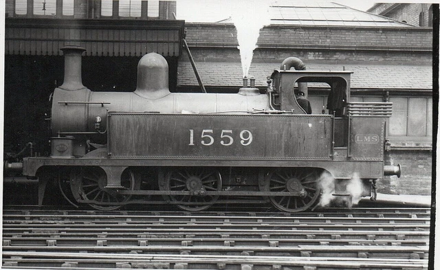 EX MIDLAND CLASS 1F 0-6-0T No 1559 at STOKE on 28/6/30 R/PHOTO £1.25 ...