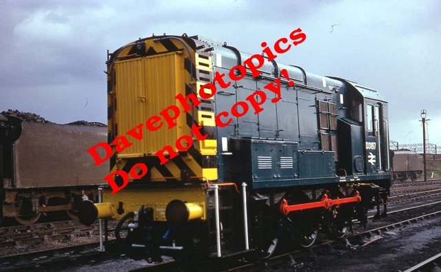 ORIGINAL 35MM SLIDE Diesel Train / Engine Railway D3197 Crewe south ...