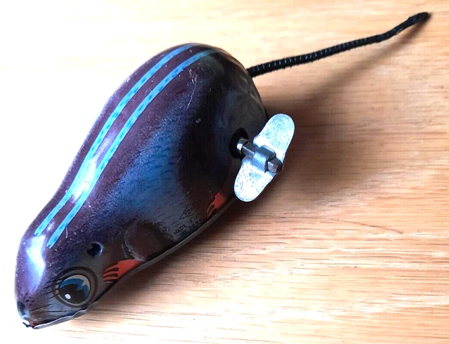 VINTAGE METAL CLOCKWORK mouse Made By Yone Japan No 2094 £9.00 ...