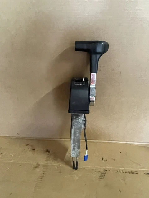 OEM HONDA OUTBOARD Top Mount Binnacle Control Box EUR 150,36 - PicClick FR