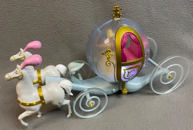DISNEY PARKS CINDERELLA Horse & Carriage Light Up Playset & Princess ...