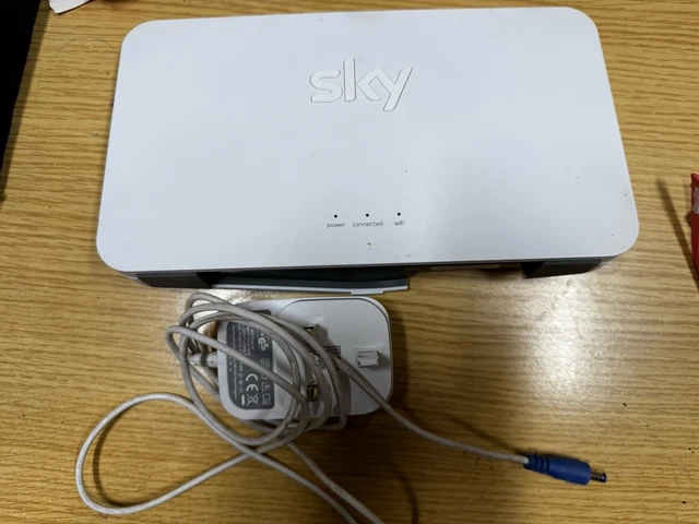 SKY Q WIRELESS WIFi Booster Model SE210 Sky Wifi Extender £26.72 ...