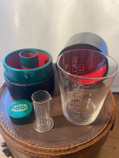 VINTAGE JS&S MEDICINE Glass and Minim Measure £10.00 - PicClick UK