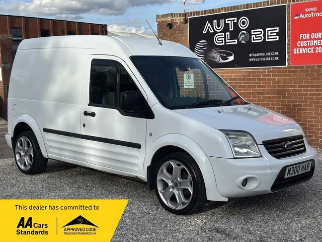 2013 FORD TRANSIT Connect 1.8 TDCi T230 Trend L3 H3 4dr DPF PANEL VAN ...