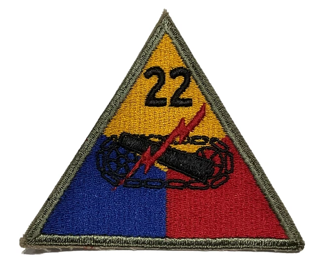 ORIGINAL WWII U.S. Army 22th Armored Division Cut Edge OD Border Patch ...