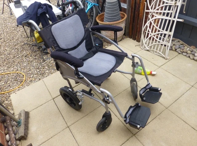AIRREX LT I Go Wheelchair, Extra Wide 20 Inch Wide Seat. Excellent ...