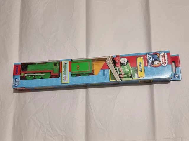 THOMAS THE TANK & Friends TOMY Trackmaster MOTORIZED HENRY TRAIN NEW IN ...