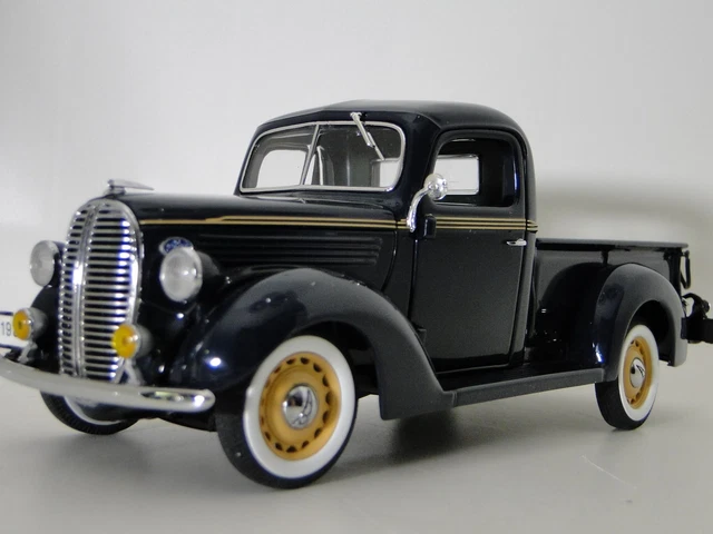 FORD PICKUP TRUCK Classic Custom Built Metal Model Race Car 18 1 24 ...