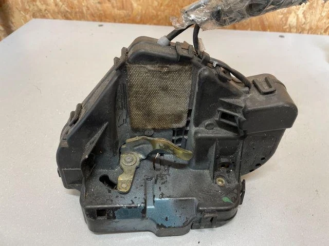 MERCEDES-BENZ E W211 2117300635Q9 Serrure de Porte Arrière Droite 3.20 ...