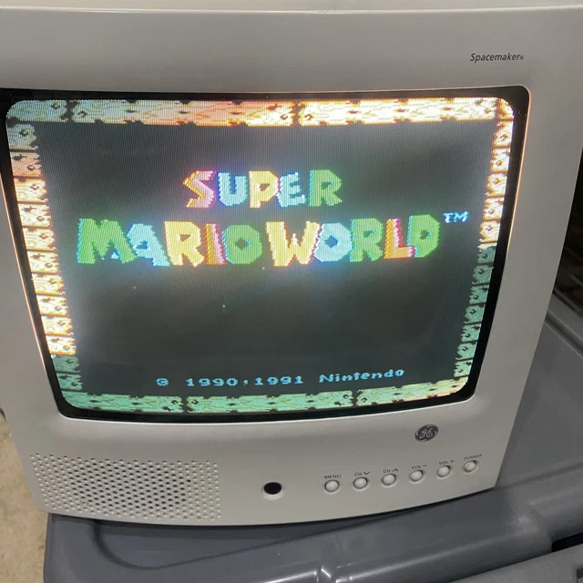 VINTAGE GE SPACEMAKER 9" CRT TV, Retro Watching, Gaming-Model 09GP344 ...