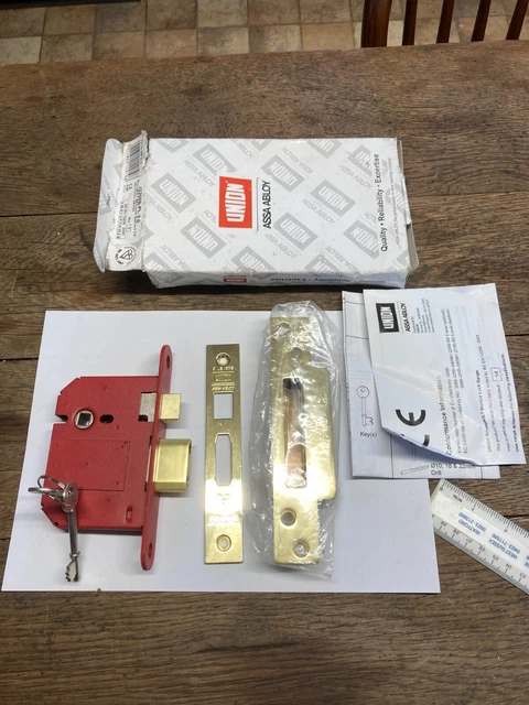 UNION J2200S-PL-3.0 STRONGBOLT 5 Lever Mortice Sashlock Door Lock ...
