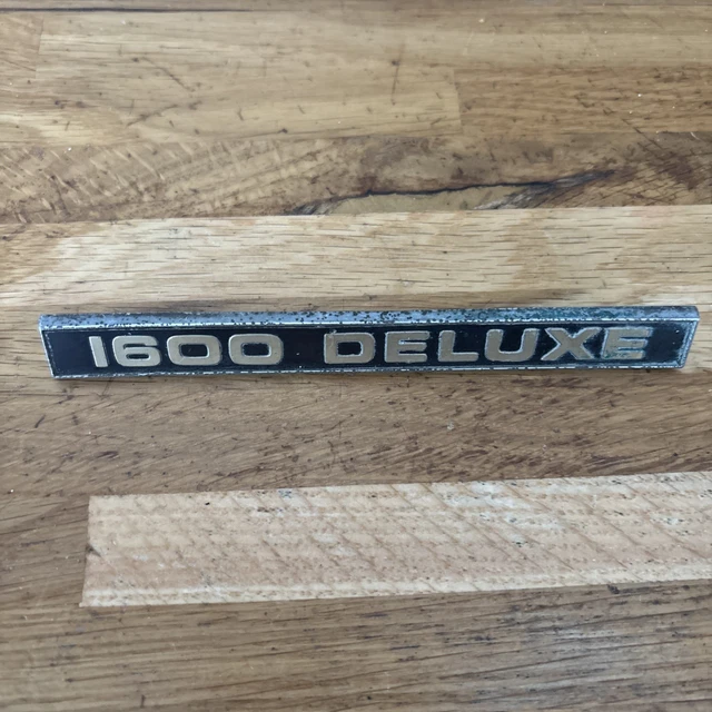 FORD CORTINA 1600 Deluxe Badge/ Emblem/ Logo 1970s - Dry Stored Since ...