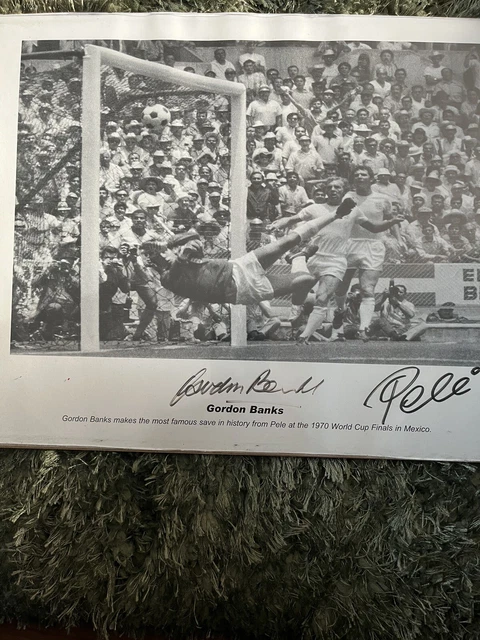 GORDON BANKS PELE Hand Signed Print With C.O.A £100.00 - PicClick UK