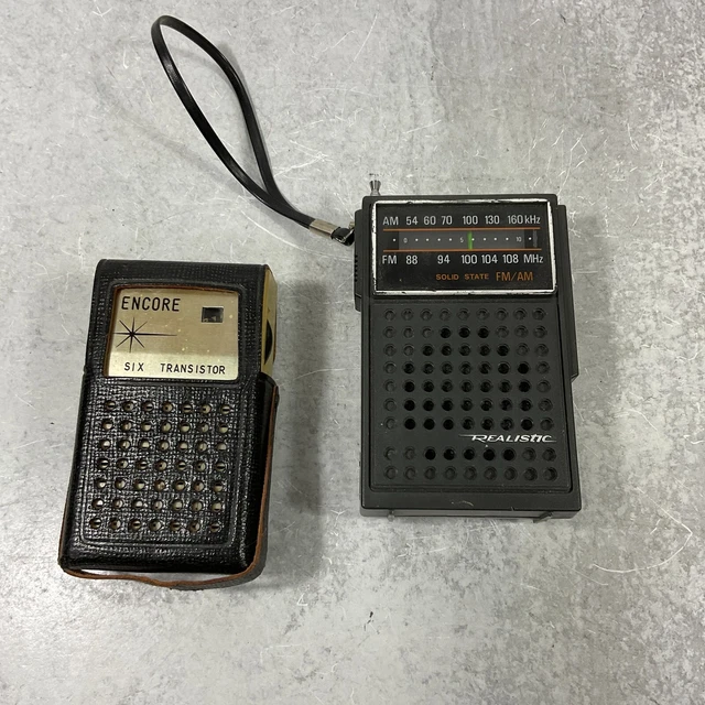 LOT DE 2 Vintage Transistor Radios, Encore Radio, Radio Shack, Untested ...