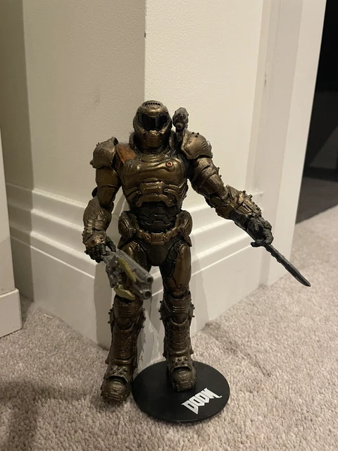 DOOM ETERNAL DOOM slayer figure Bronze Edition McFarlane Action Figure ...