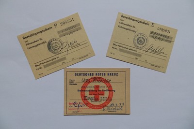 AUTHORIZATION CERTIFICATE/STAMP CARD for GDR driving license/driving ...