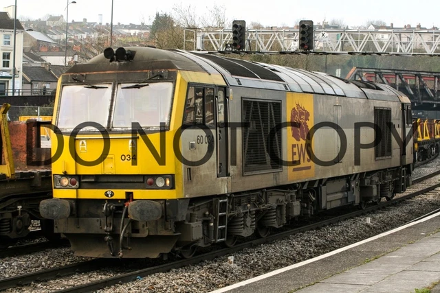 UK DIESEL TRAIN Railway Photograph Of Class 60 60034 Loco. Rm60-172 £1. ...