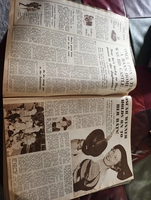 GRACIE FIELDS,GINA LOLLOBRIGIDA, Larry Ward,Jack Elam, Orla Ni Siochain ...