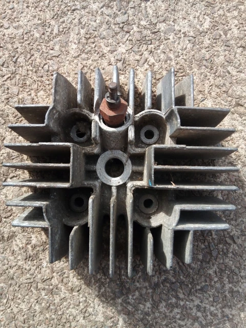 PUCH MAXI MOPED cylinder head with decompressor £19.99 - PicClick UK