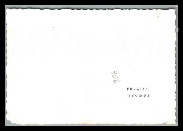 FOTO WK2, FLUGZEUGFÜHRERSCHULE C12 (?), Blick auf eine Siebel Si 204 ...