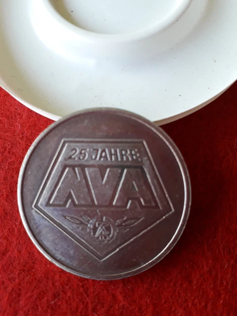 25 JAHRE NVA Münze/Medaille/Plakette/Auszeichnung/Orden/DDR EUR 8,88 ...
