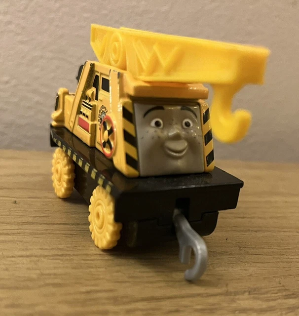THOMAS THE TANK Engine & Friends Adventures Diecast Kevin Crane Yellow ...