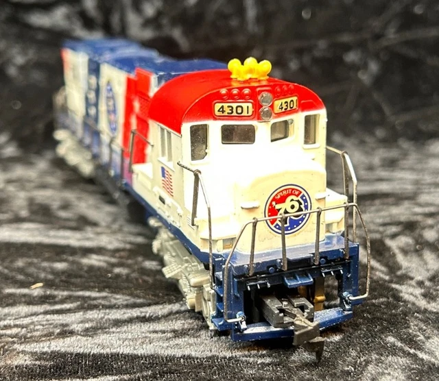 TYCO-MANTUA HO LOCO/LOCOMOTIVE Powered Spirit of 76 1776 Engine 4301 ...