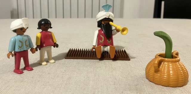 PLAYMOBIL CIRCO FACHIRO con figlio figlia e serpente EUR 14,00 ...