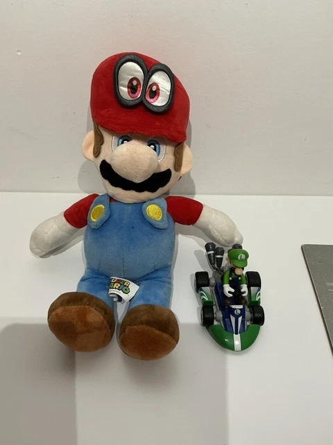 SUPER MARIO BROS - Mario With Cappy 12" Plush Toy & Car Bundle ...