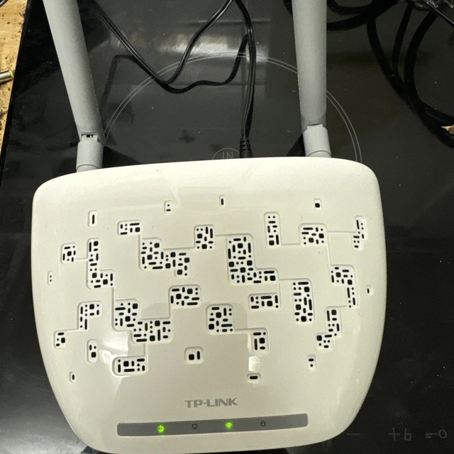 TP-LINK TD-W9970 300MBPS Wireless Modem Router - White £9.00 - PicClick UK