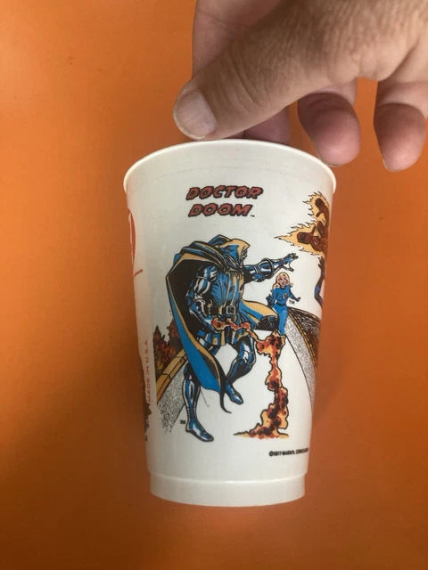 FANTASTIC FOUR DOCTOR DOOM Marvel Comics Super Heroes 7-11 CUP 1977 $17 ...