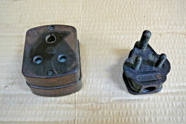 VINTAGE BAKELITE MK 5 amp plug and mk socket £6.99 - PicClick UK