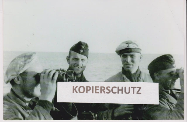 U-BOOT-KRIEG FOTOS U 181 Indischer Ozean Kommandant Wolfgang Lüth Auf ...