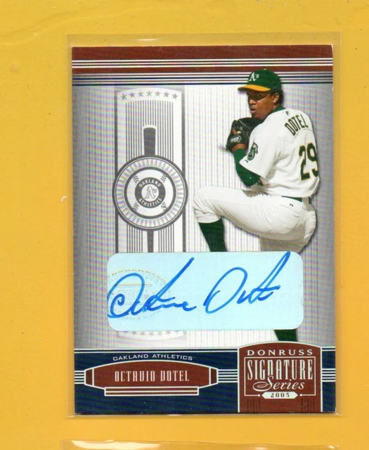 D26282 2005 DONRUSS Signature Autographe Argent #91 Octavio Dotel A'S ...