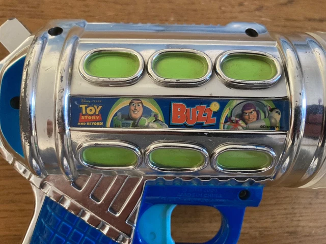 DISNEY TOY STORY Buzz Lightyear Laser Blast Gun Lights Sounds ...