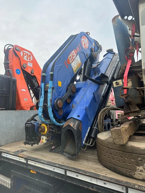 2015 PM23S 4 X Push Out Hiab Hyd Legs £11,750.00 - PicClick UK