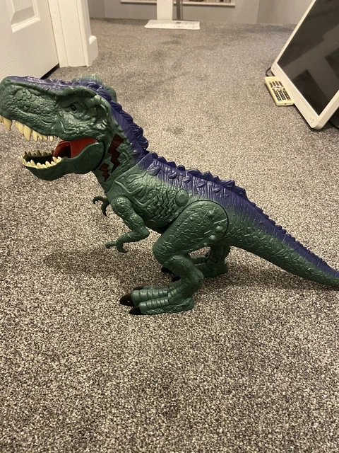 CHAD VALLEY WALKING T-Rex Dinosaur Meet The Walking, Roaring MegaHunter ...