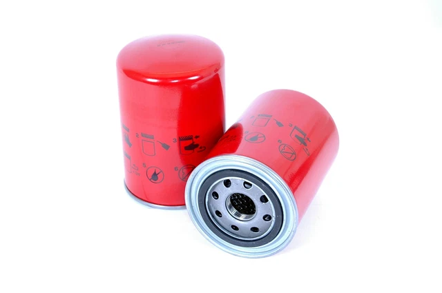 HYDRAULIKFILTER FÜR VOLVO Minibagger EC 15 BXR/XTV Motor Mitsubishi L 3 ...