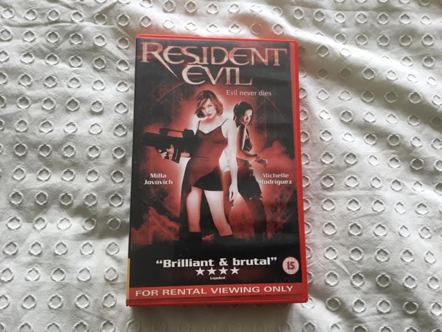 RESIDENT EVIL ~ Ex Rental VHS Video ~ Milla Jovovich, Michelle ...