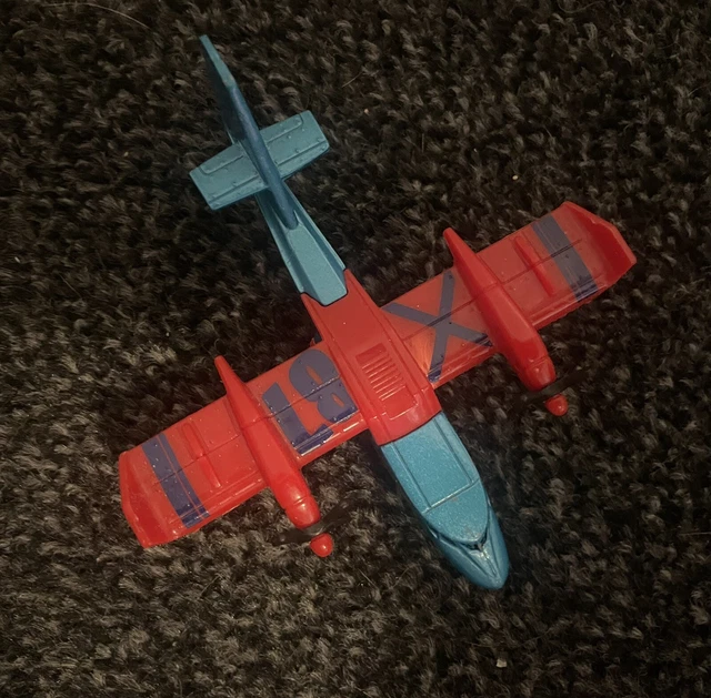 2009 MATCHBOX SKY Busters Blaze Buster SB-87 Airplane Blue/Red £7.00 ...