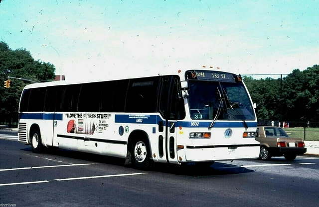 5X7 COLOR PHOTO NYC BUS 1981 GM-RTS #1607 Bx-41 WEBSTER AV.-MOSHOLU ...